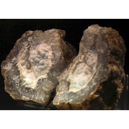 Mineral geoda de calcedonia