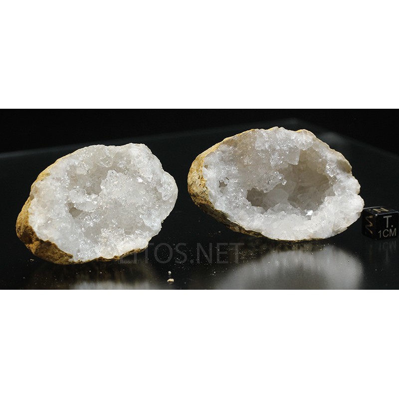 Geoda completa de Cuarzo